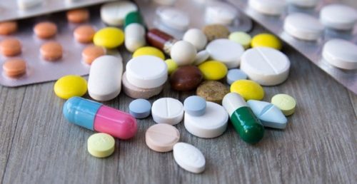 Your Weekly Checkup: How Well Do Your Medications Mix? | The Saturday ...