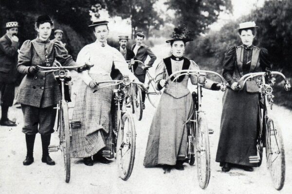 Common Threads: How Bicycles Changed Women's Fashion and Feminism | The ...