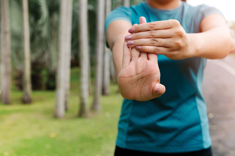 5-Minute Fitness: Hand and Wrist Stretches | The Saturday Evening Post