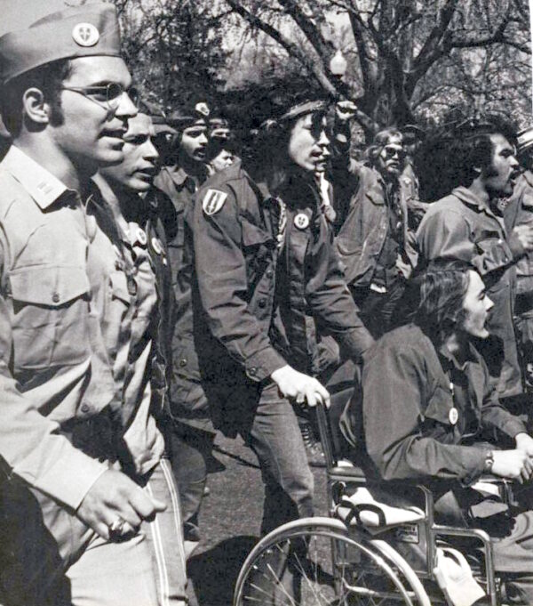 Considering History: The Critical Patriotism of Vietnam Veterans | The ...