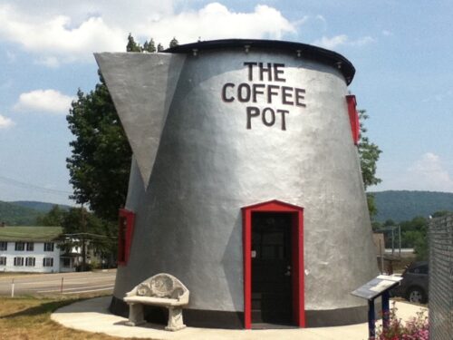 Land of the Giants: The Biggest and Boldest Roadside Attractions | The ...