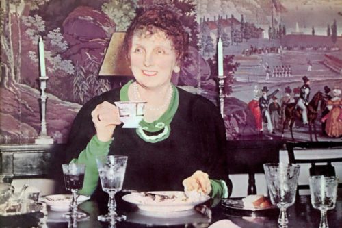 The Queen of Etiquette Lets Her Hair Down (Sort of) | The Saturday ...