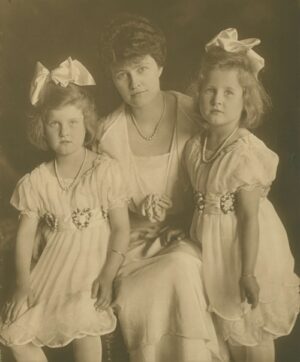 Marjorie Merriweather Post: The Philanthropic Heiress Who Built Mar-a ...