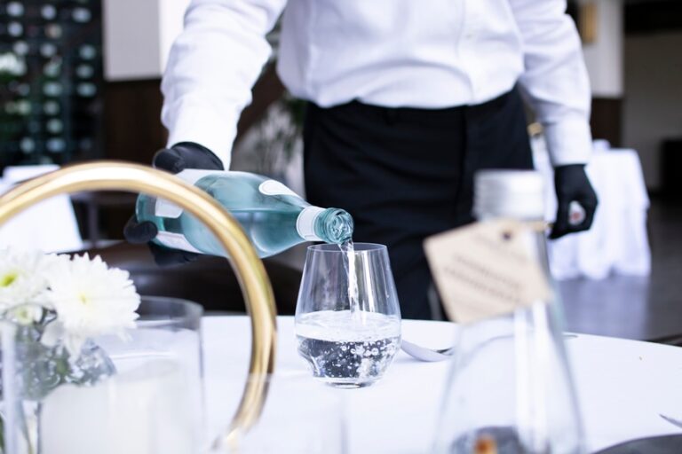 News of the Week: H20, Bar Tabs, and Why Do You Put Your Mustard in the ...